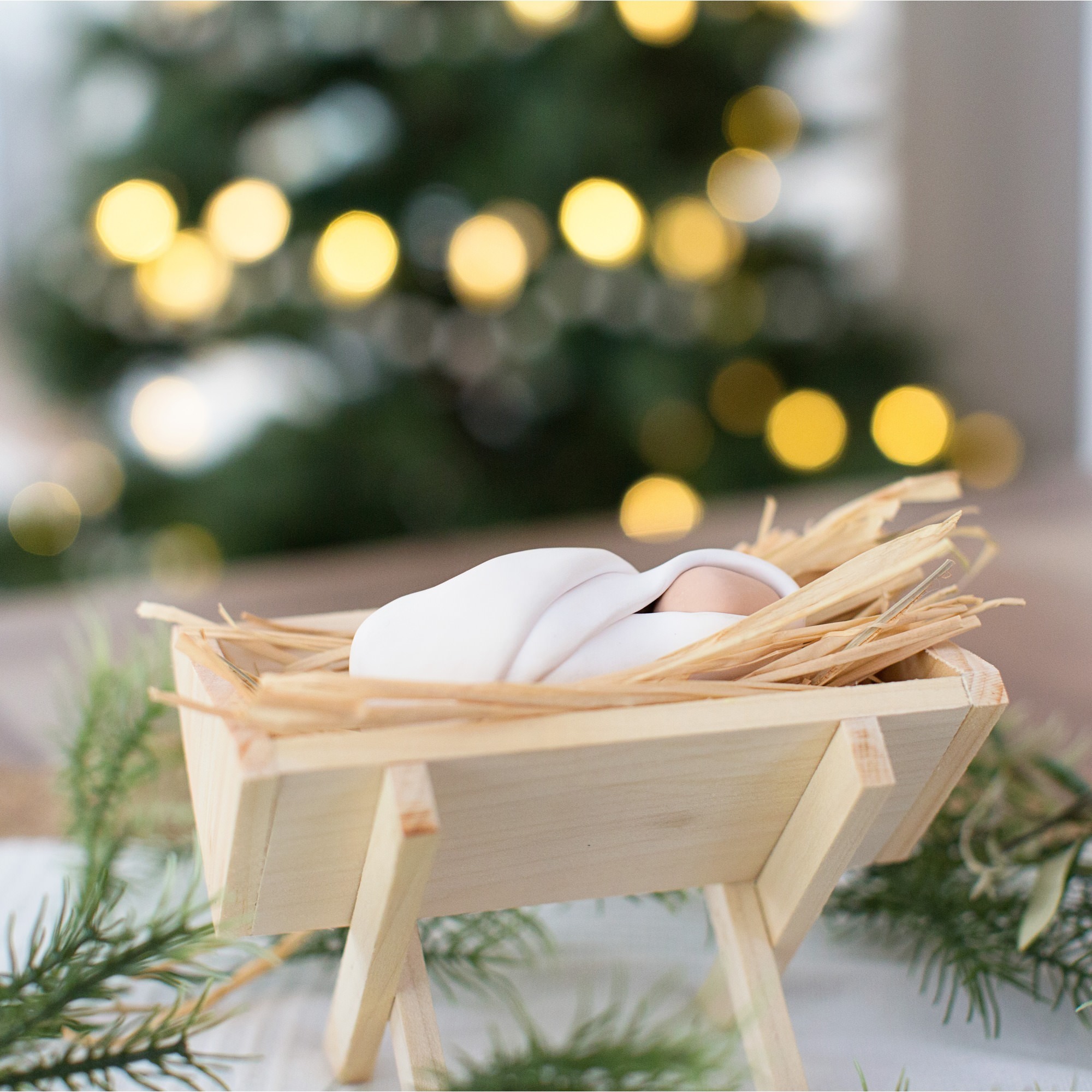 Christmas Traditions Centered on Christ - McKenzie Sue Makes